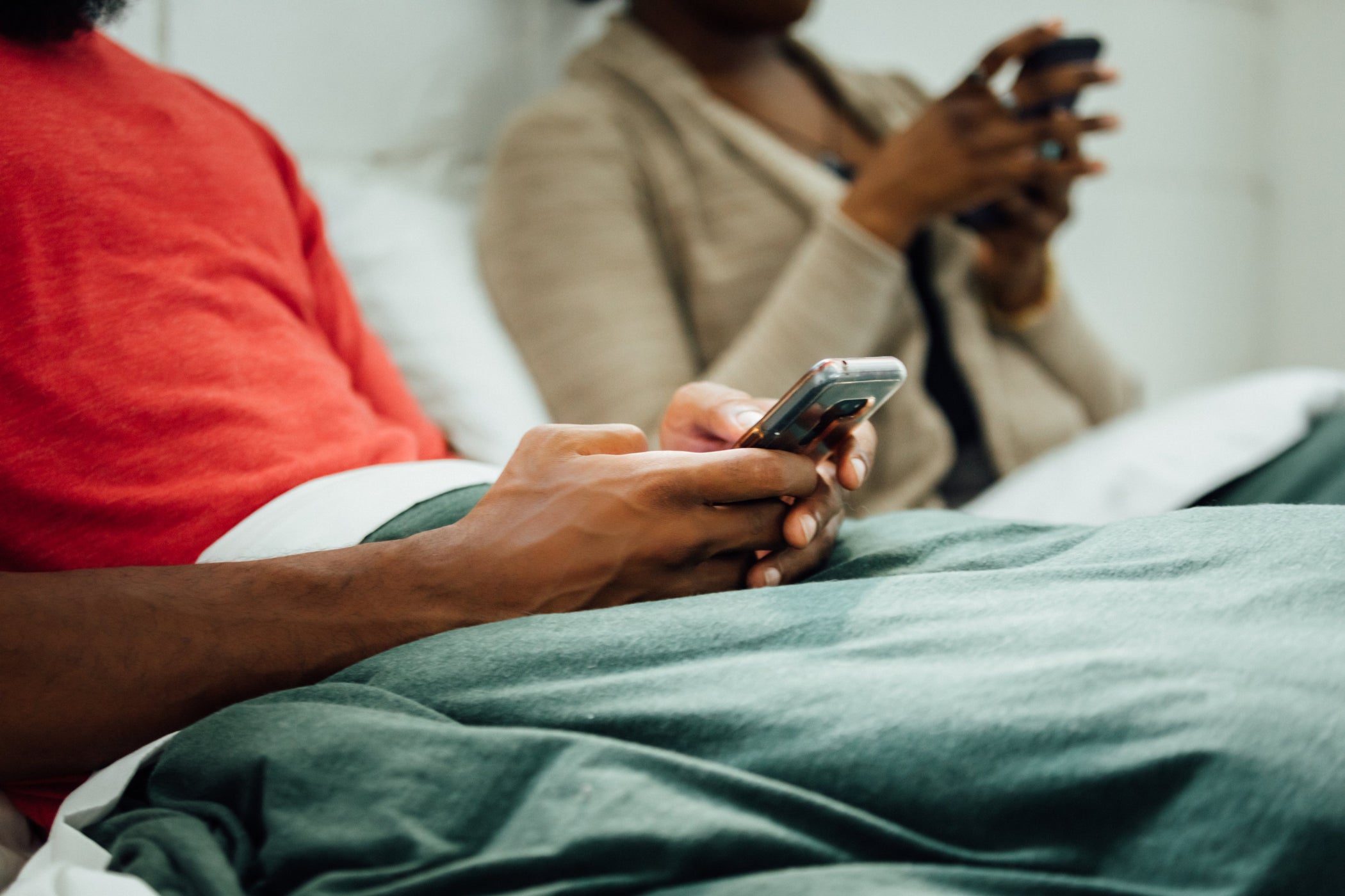 Teens and the Dangers of Texting Too Much - School Supply Boxes