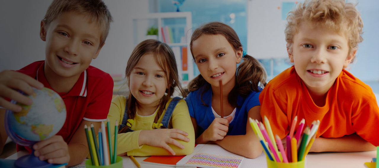 Ventanilla única para sus necesidades de útiles escolares: cajas de ...